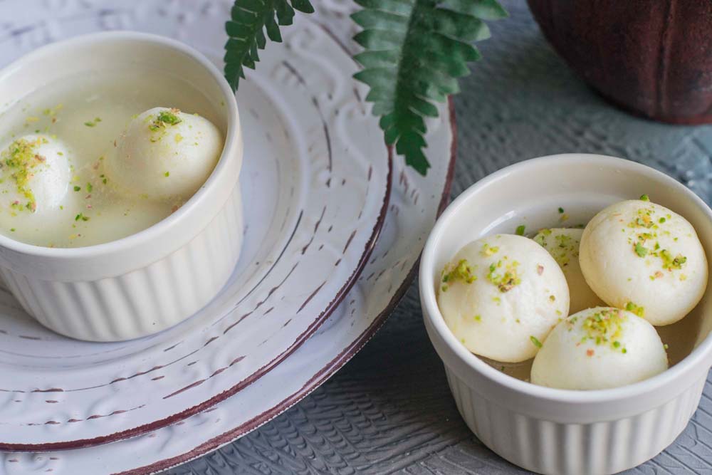 Easy Rasgulla recipe | How to make spongy Rasgulla without fail