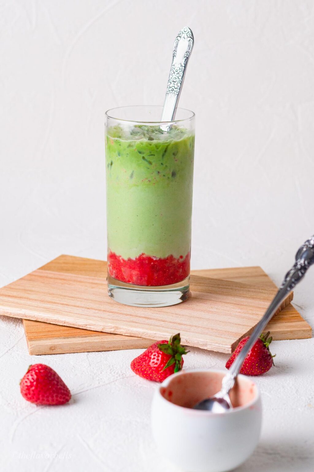 Strawberry Matcha Latte - The Flavor Bells