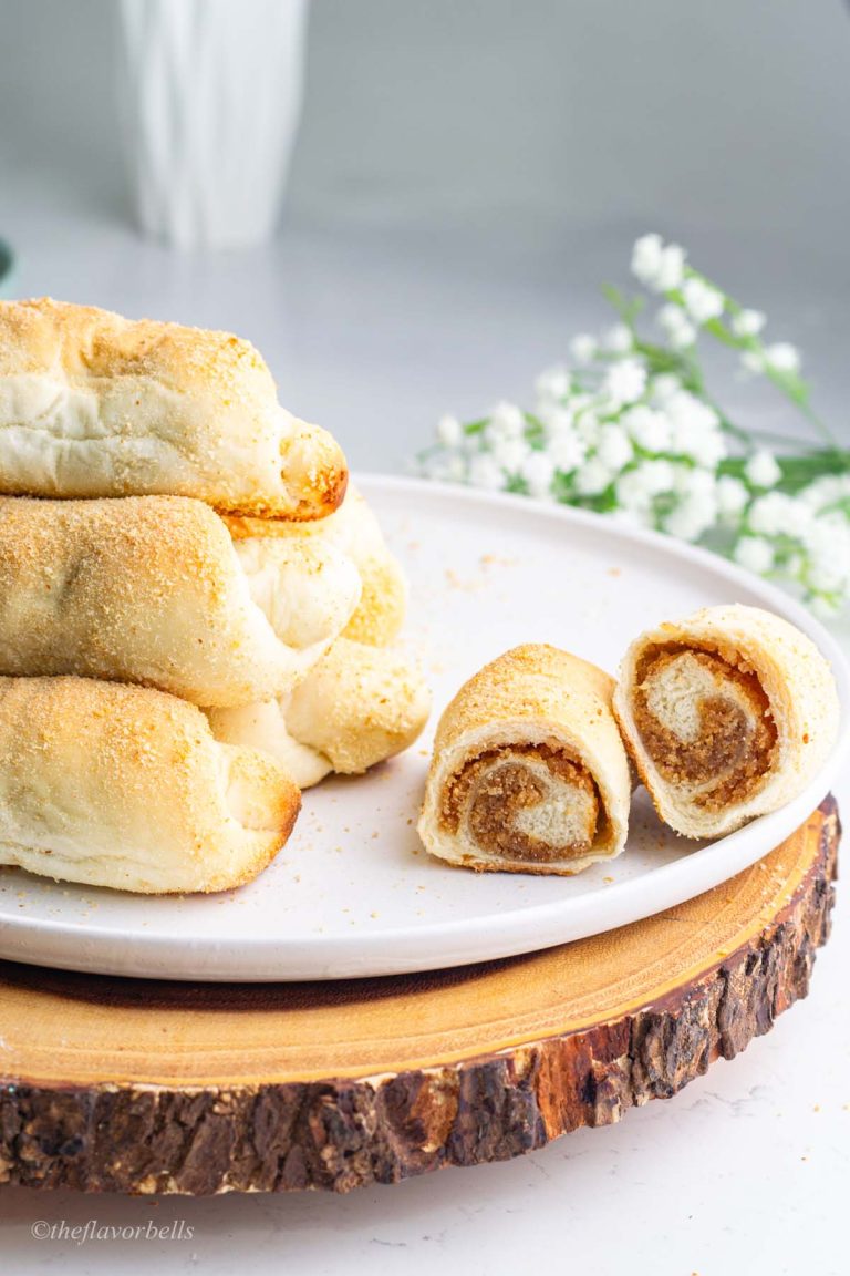 Traditional Spanish Bread - The Flavor Bells