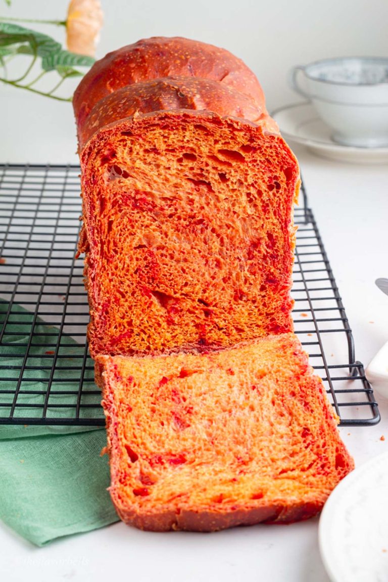Beet Root Bread - The Flavor Bells