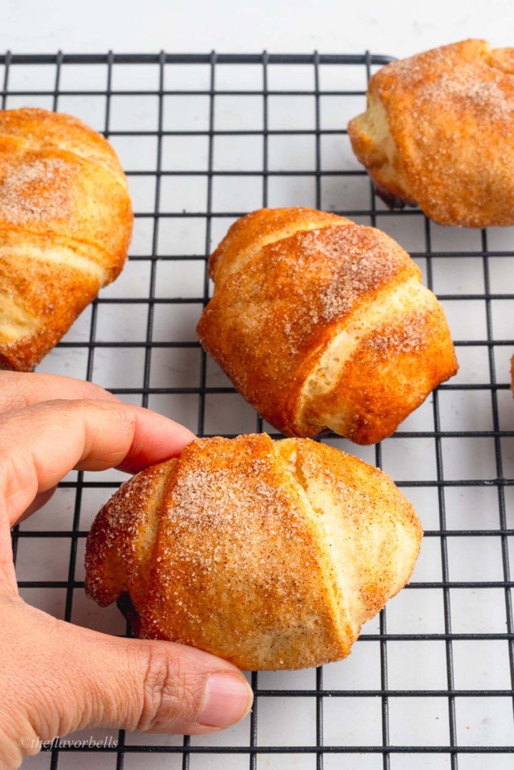 Easter Resurrection Rolls – Quick Easter Rolls - The Flavor Bells